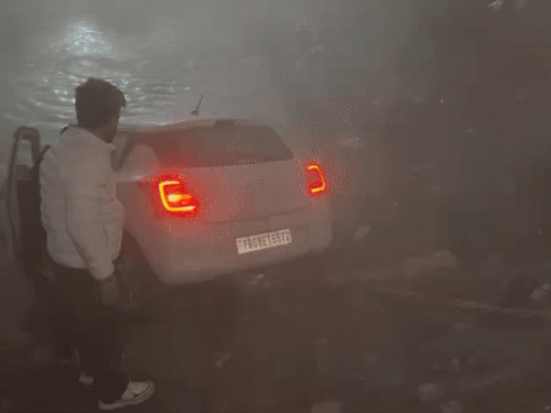 Jalandhar Car Falls into Drain Near DAV College Due to Fog; Driver ...