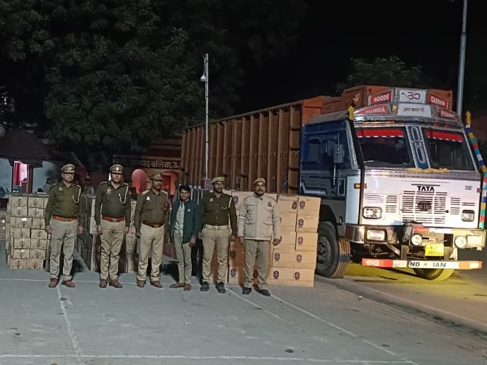 Ballia Police Seize 1025 Boxes Liquor | One Arrested
