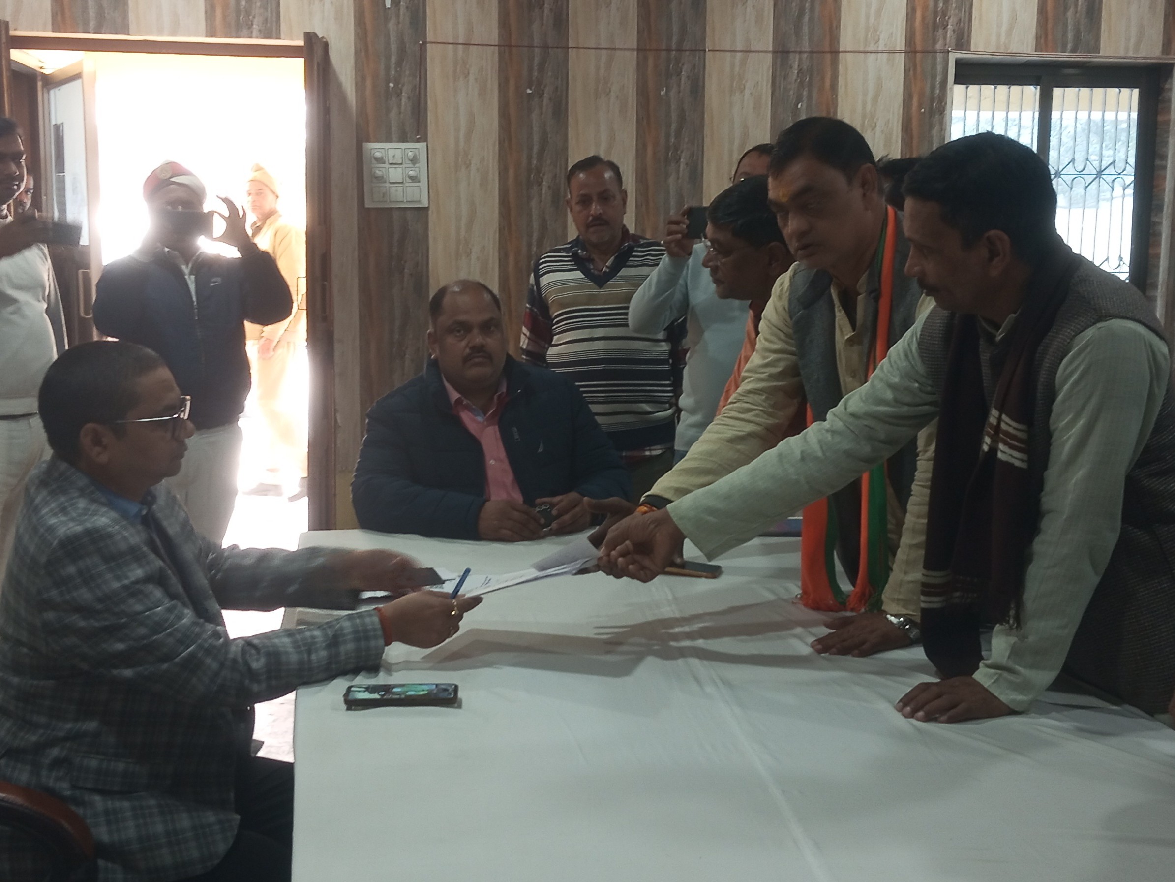 Muhammadabad Gohna Land Bank Election: Ajay Singh Kakku Nomination ...