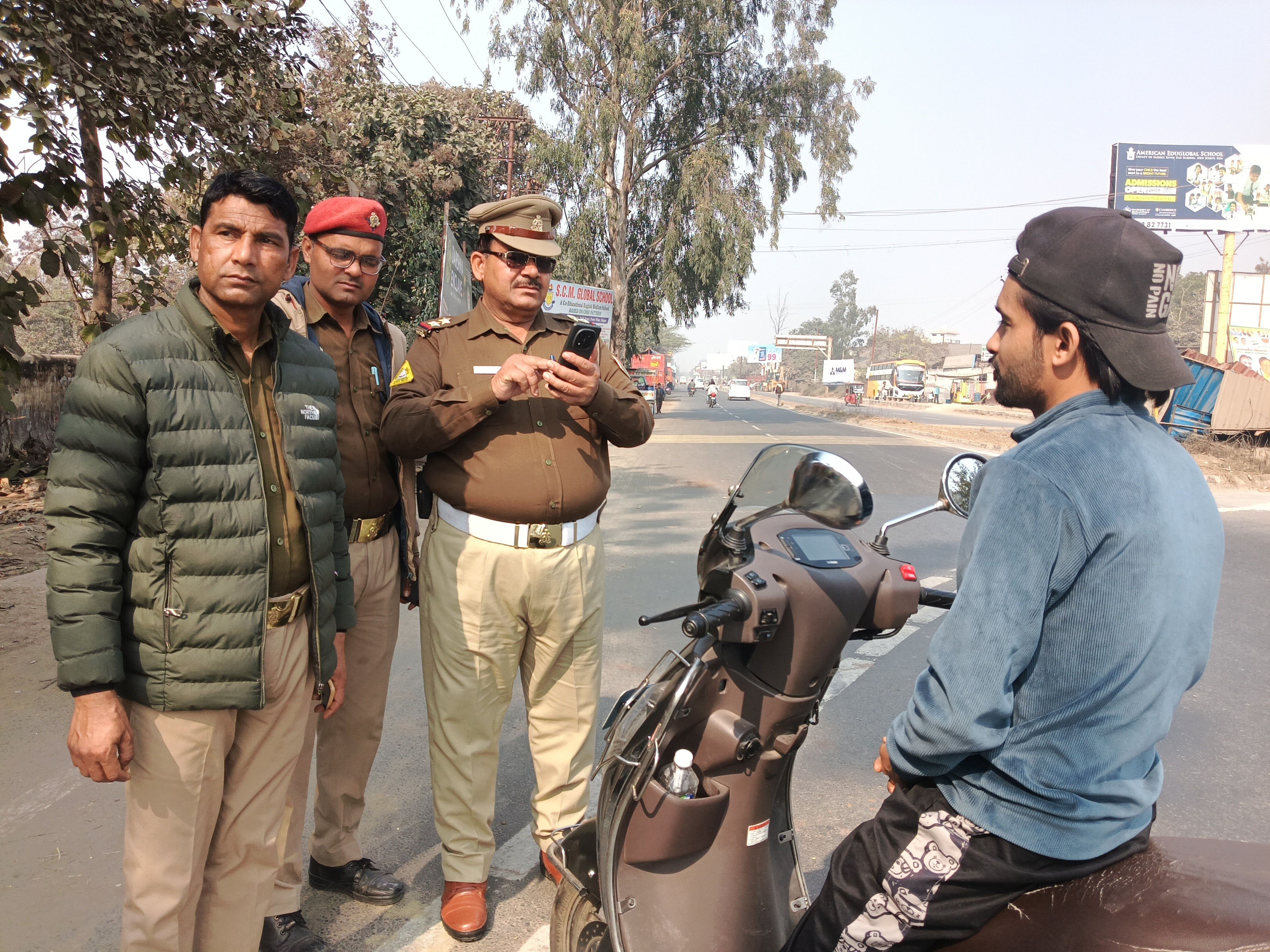 Hapur Traffic Police Strict Action Against Rule Breakers