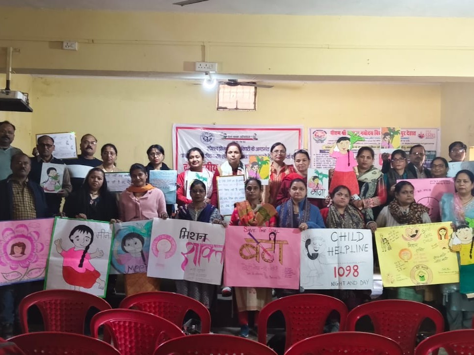 Derapur Meena Manch Training Ends; BEO Stresses School Corners