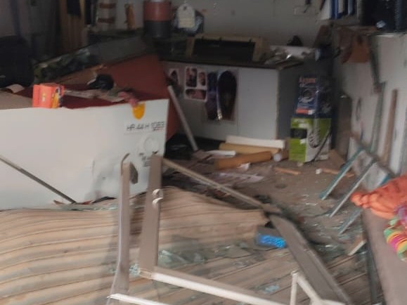 Sirsa Shop Damaged by Speeding Car | CCTV Number Plate Unclear