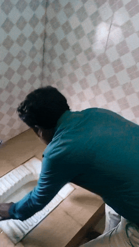 Ratlam Hostage Rescue: Son From Canada Saves Parents | 1.34 Crore Fraud ...