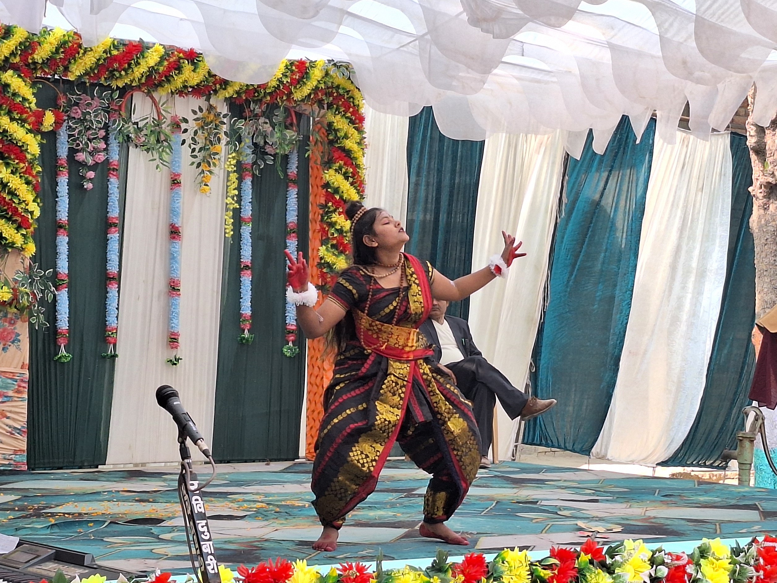 Mau Freedom Fighter Mangal Dev Pandey Homage | Students Perform