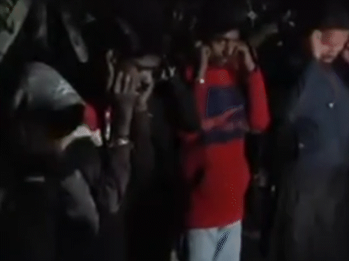 Manendragarh Police Act After Drug Injections Found on College Campus