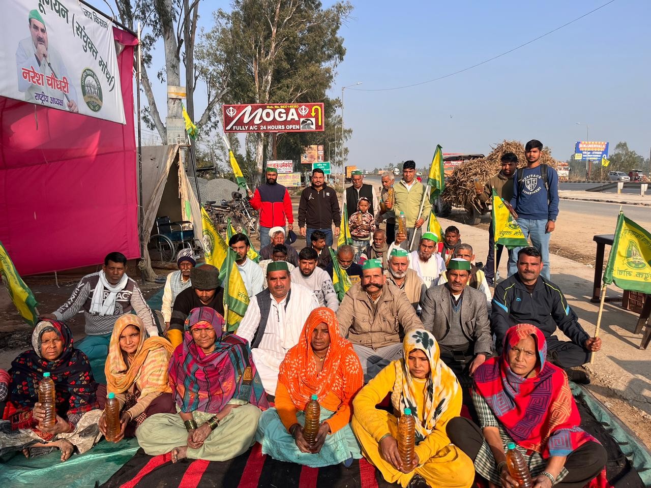 NH 9 Farmers Protest Continues | Gajraula Polluted Water Agitation Day 36
