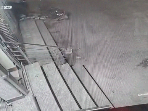 Nurse Falls From Balcony in Bikaner, Suffers 20 Fractures; Condition ...