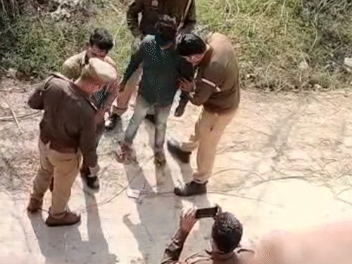 Aligarh Police Plant Weapons Video Controversy | Fake Arrest Staged