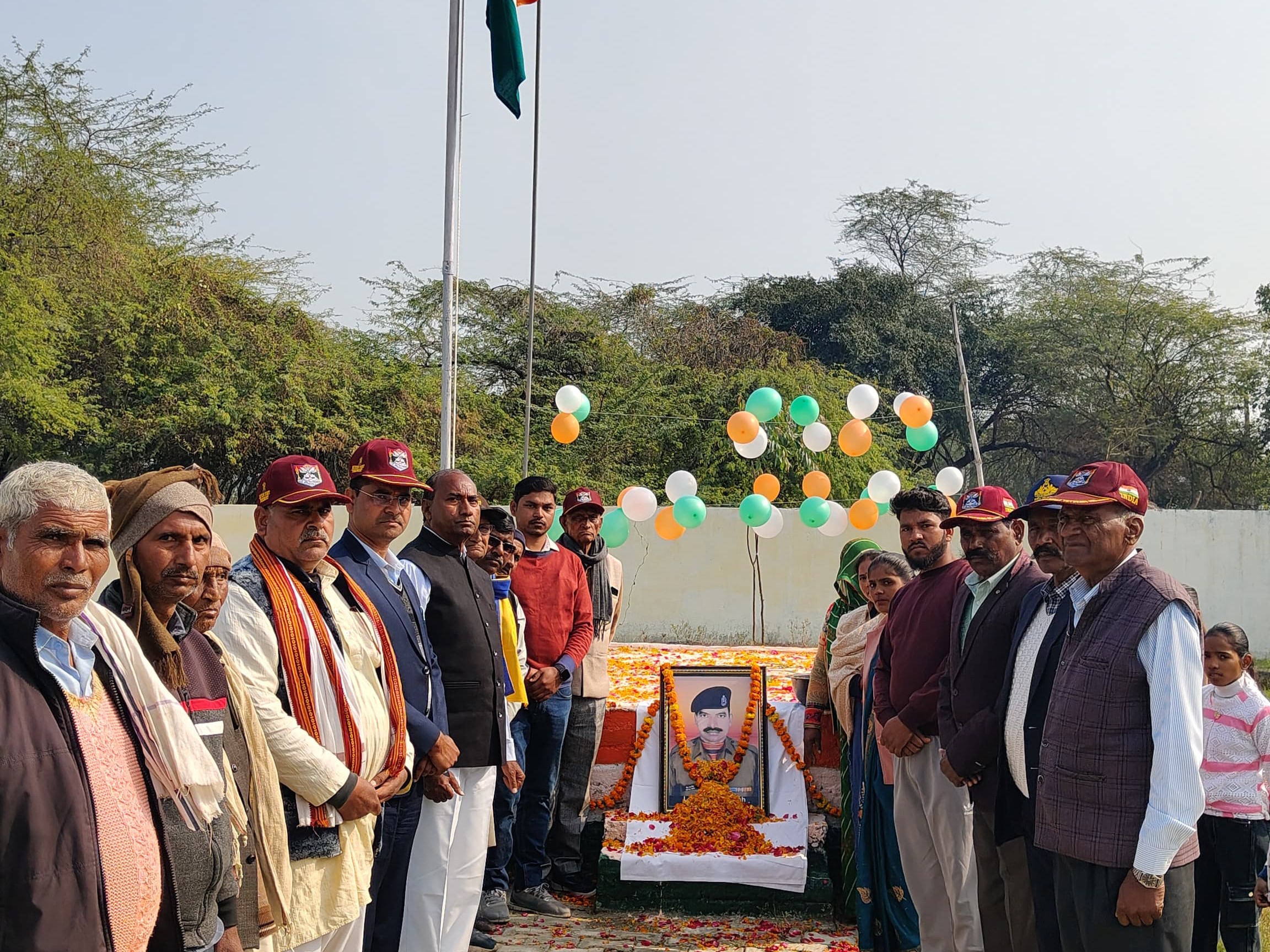 Bhaggipurwa Nadeemau: Soldiers, Villagers Pay Tribute to Shaheed ...