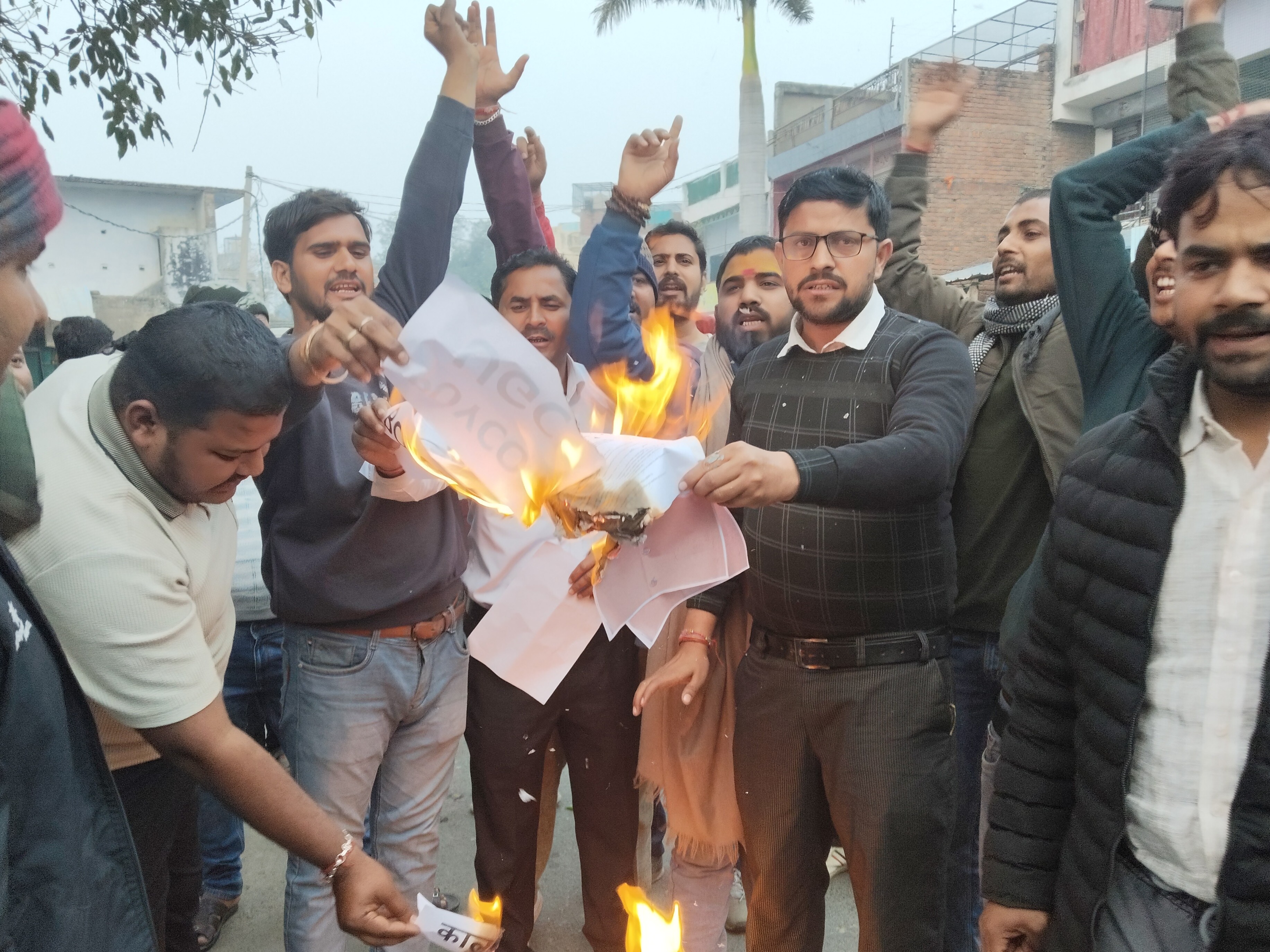 Kandhiyara Market: UGC Bill 2026 Protest; PM Modi Effigy Burned