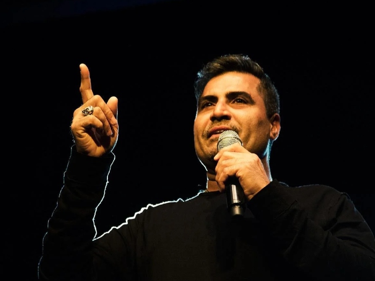 Shailendra Singhs Statement: Akshay Kumar Money-Minded Actor | 8x10 Tasveer
