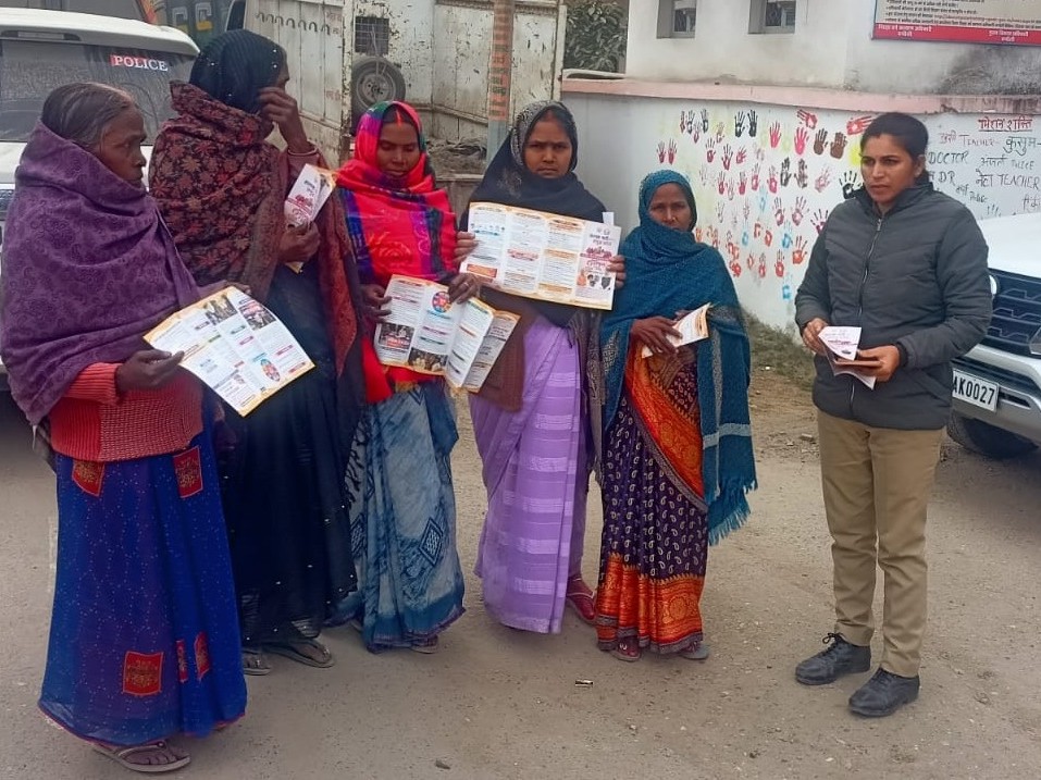 Chanduali Mission Shakti: Women Police Educate Girls & Women Chanduali ...