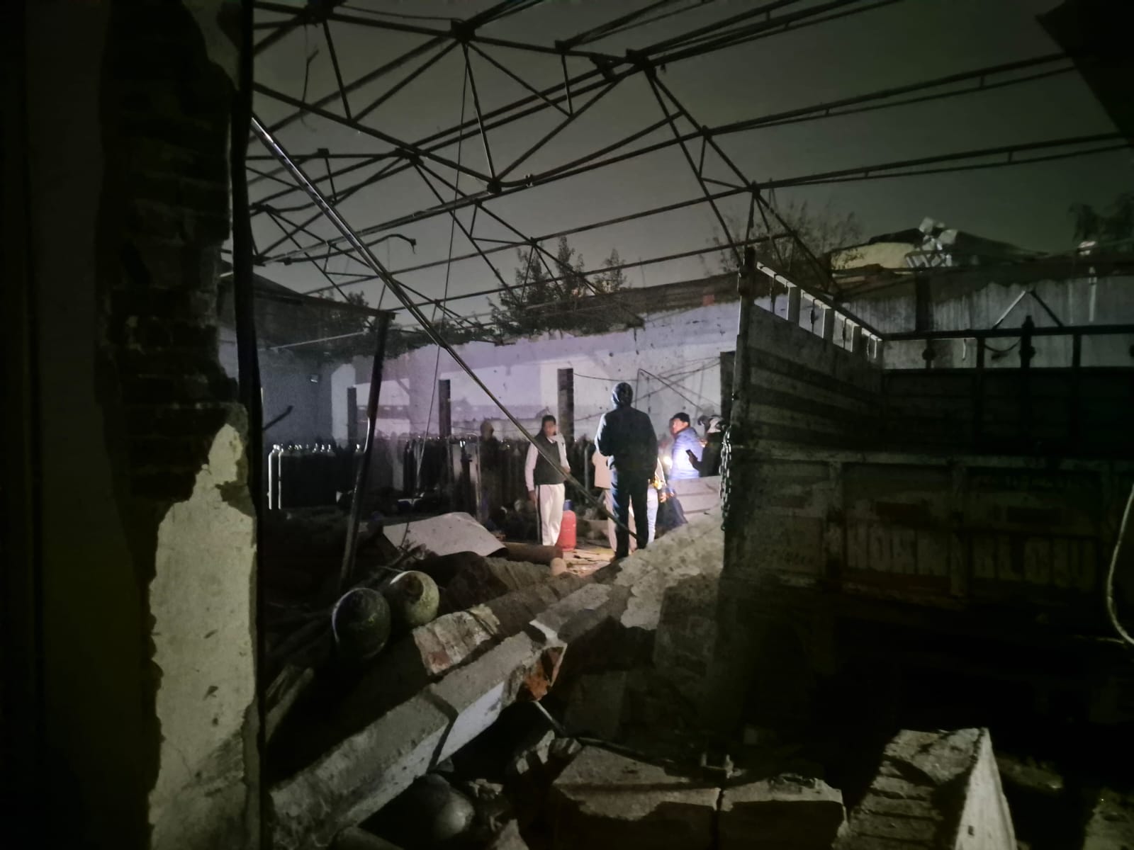 Jaipur Factory Blast: Oxygen Cylinder Explosion Injures Two