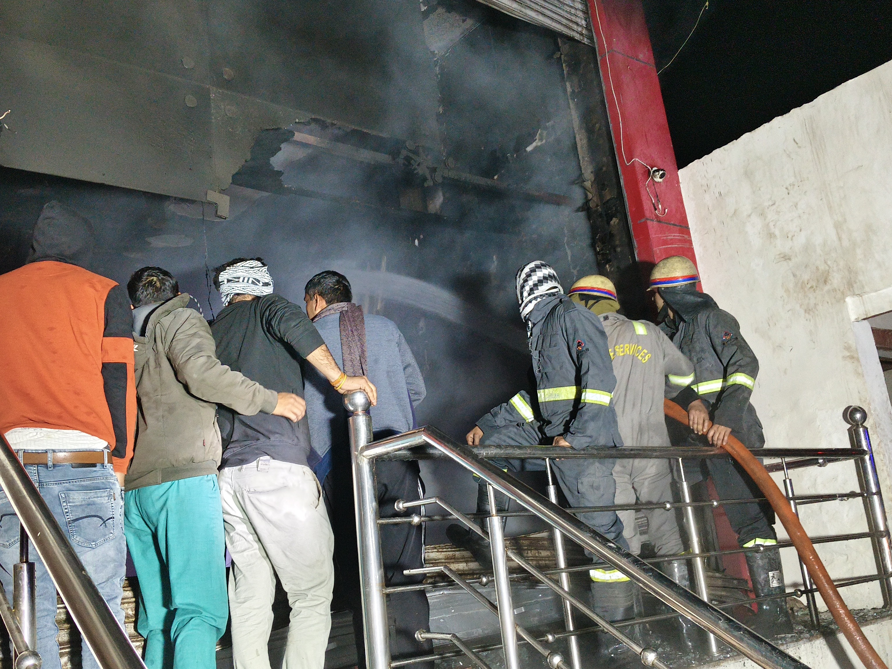 Agra Fire: Short Circuit Causes Massive Loss at Ganga Sari Center ...