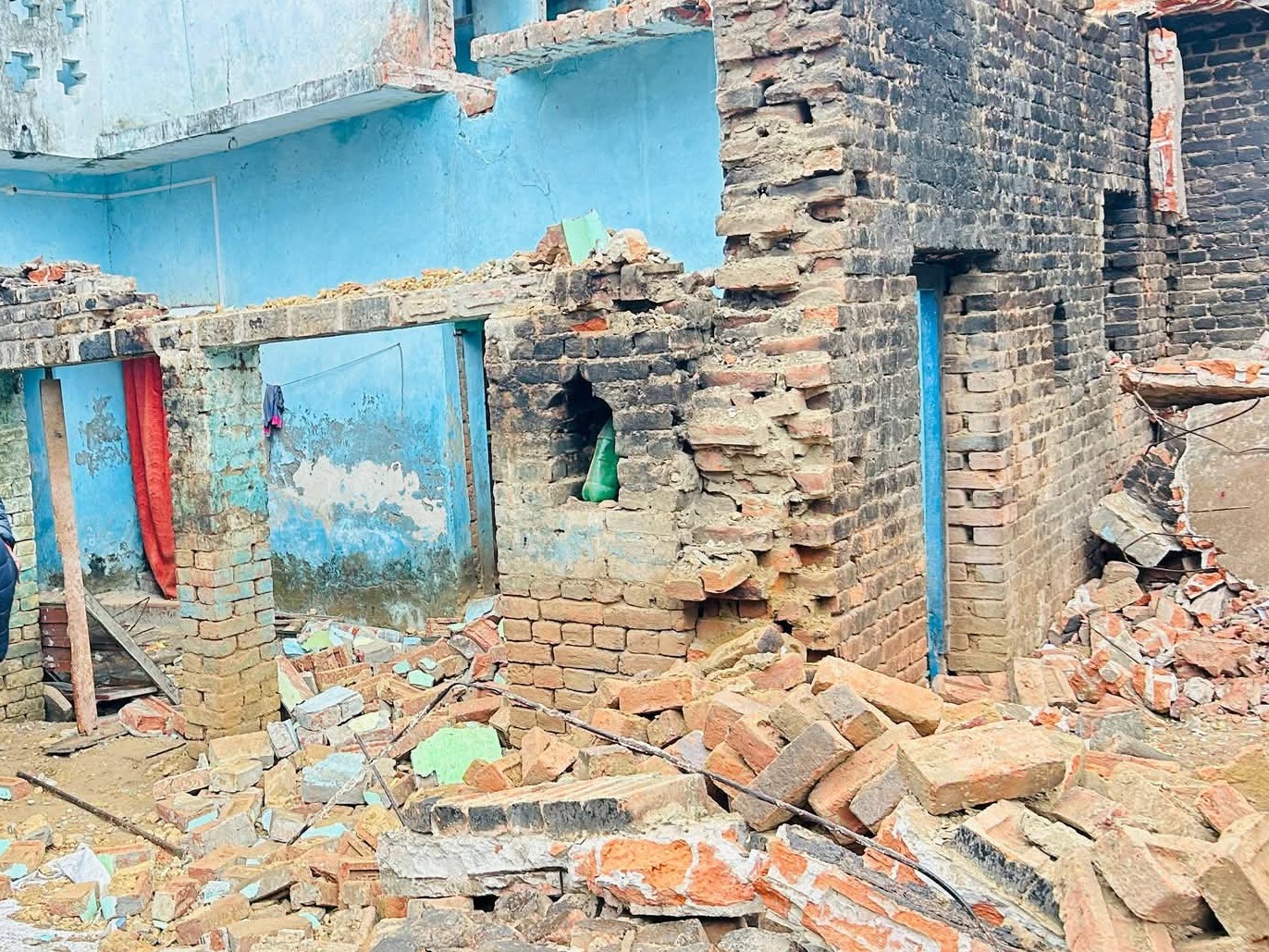 Harraiya Building Collapse: Labourer Dies, Another Injured