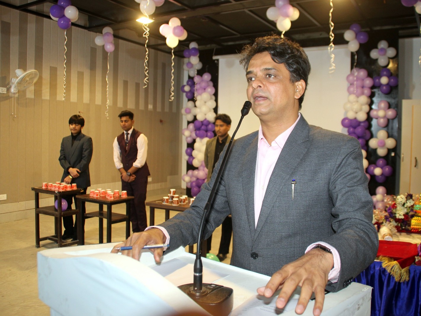 Iram Public College Farewell | Lucknow Students Get Memorable Send-off ...