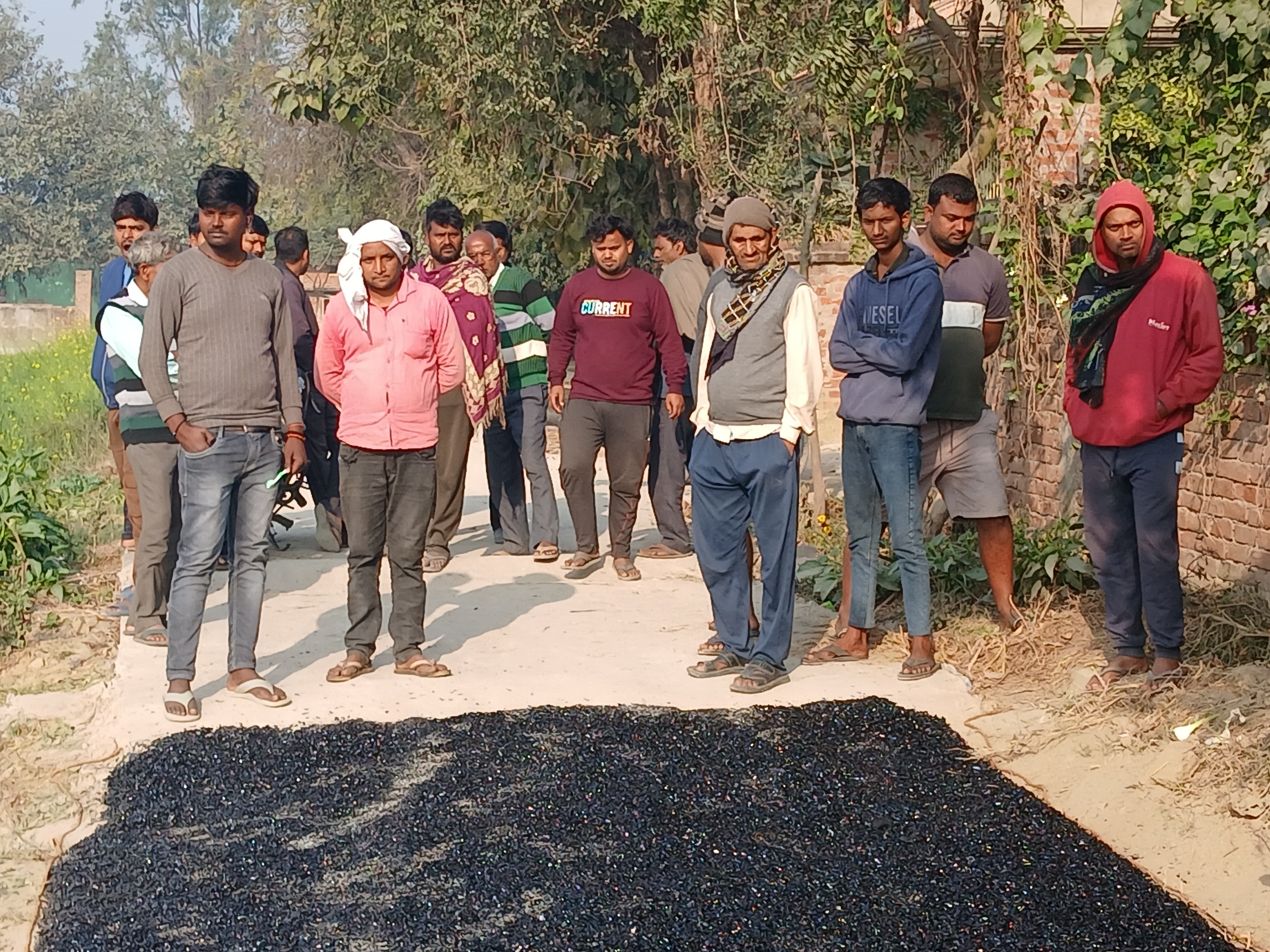 Ambur-Kesaripur PWD Road Work Halted | Rathsar Villagers Protest ...