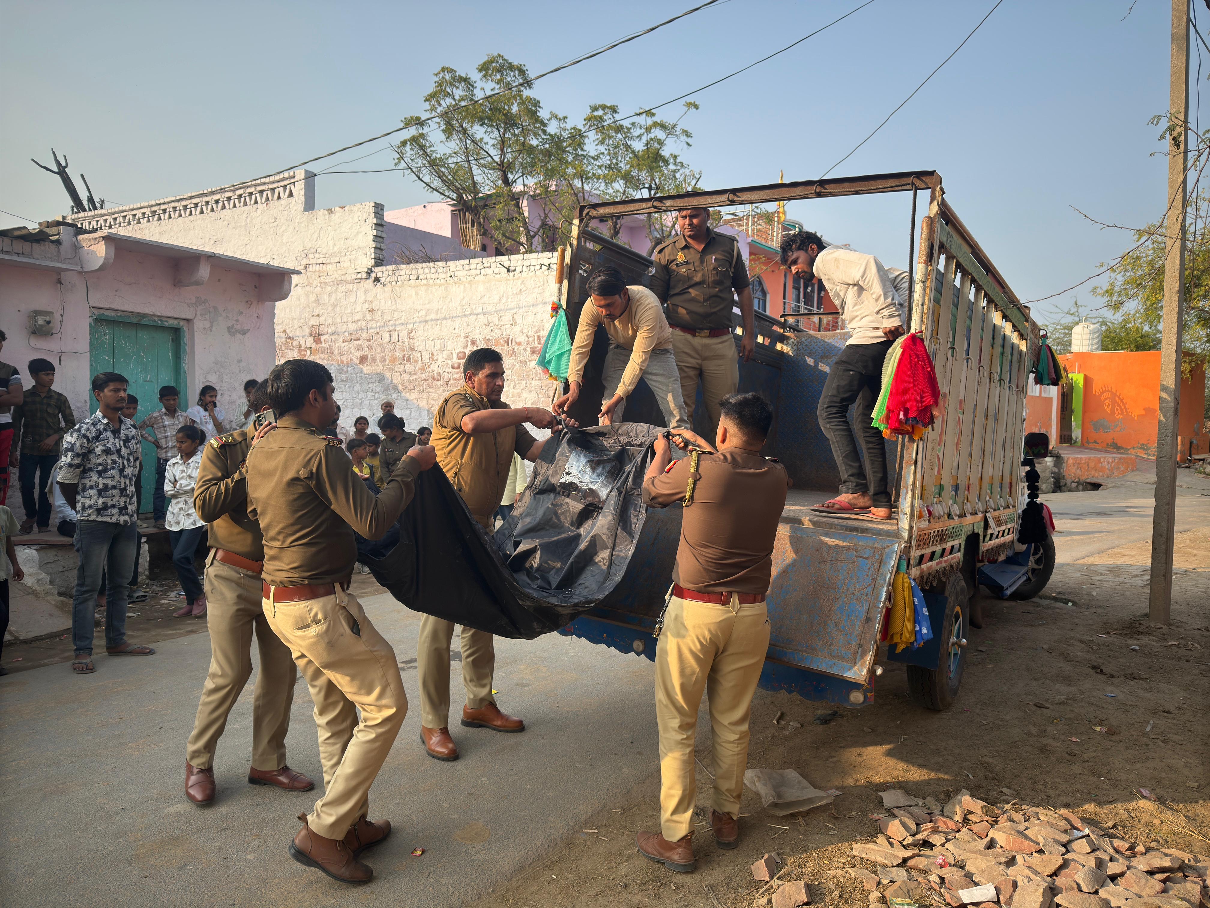 Agra Woman Mysterious Death | Husband Arrested After Body Recovered ...