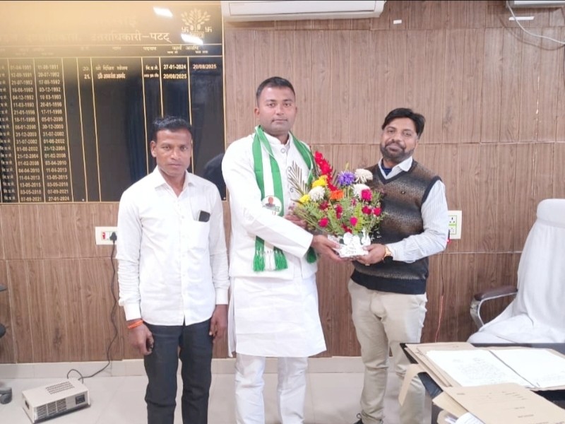 Barsoi SDM Raju Kumar Meets JDU Rakesh Singh; Encroachment Removal Demand