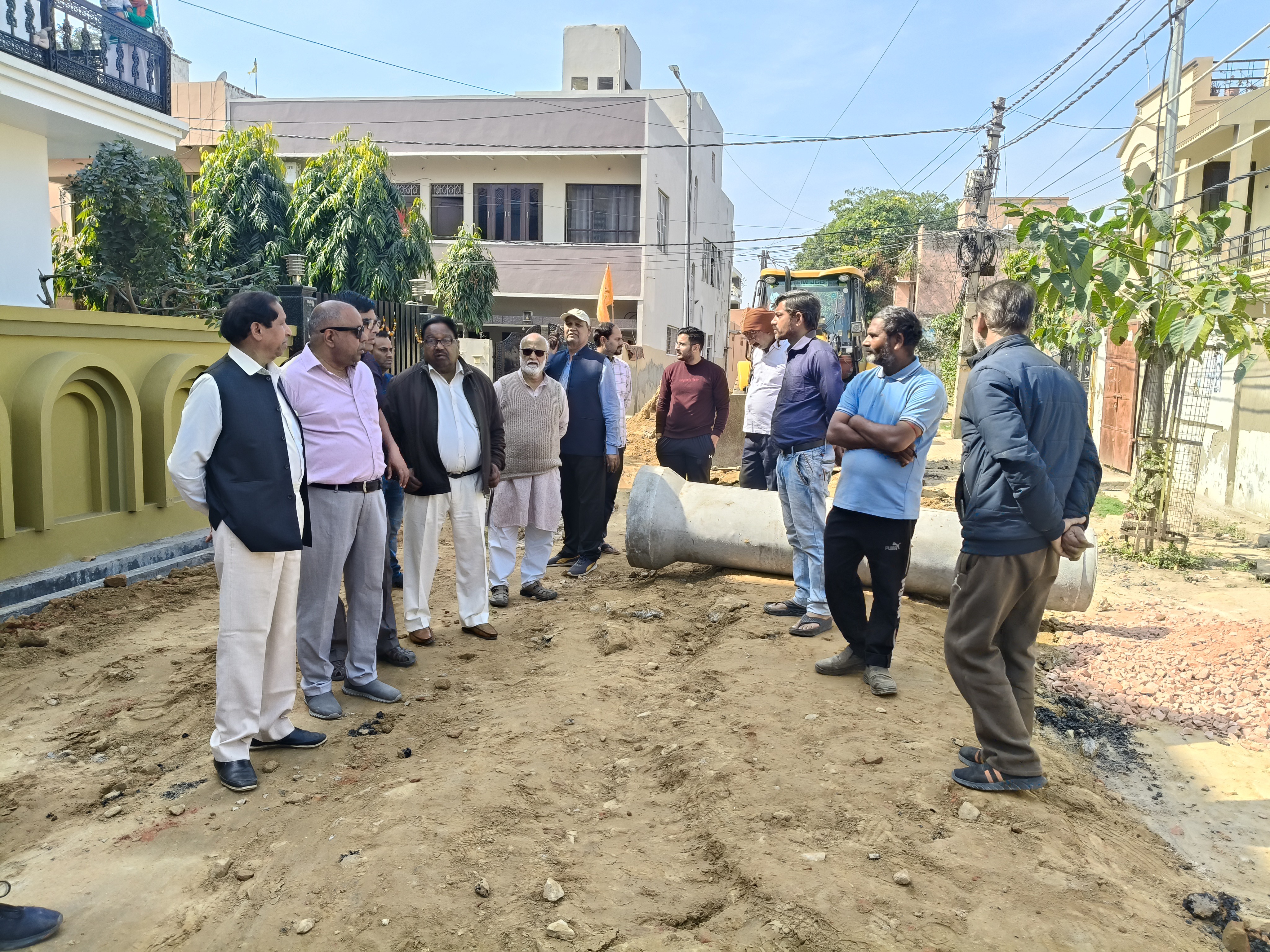 Mathura Ward 46 Drainage Pipeline Protest | Coloniesresidents Protest