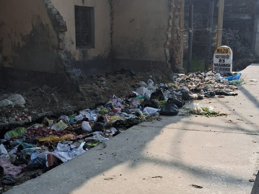 Kotila Bazaar Filth | Azamgarh Roadside Issues & Disease Risk