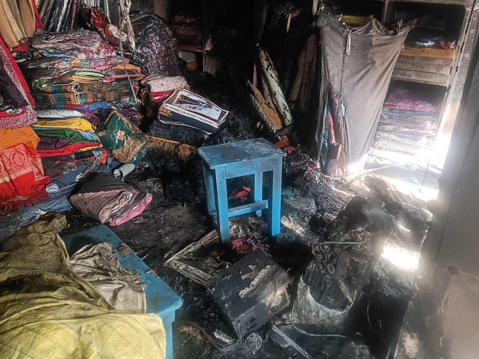 Warisganj Market Fire | Short Circuit Suspected, Lakhs Damaged