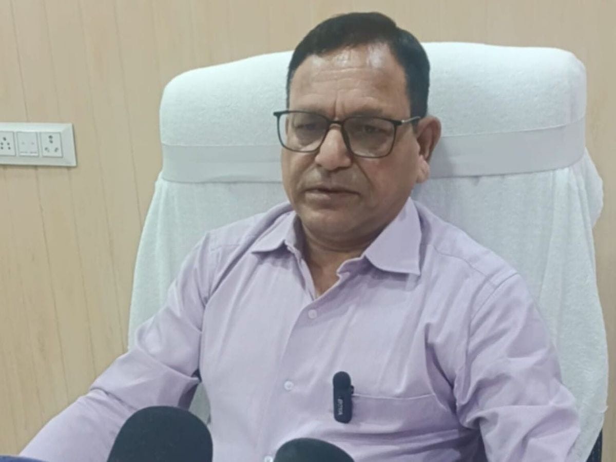 Ambedkar Nagar CMO Corruption | MLC Demands Action