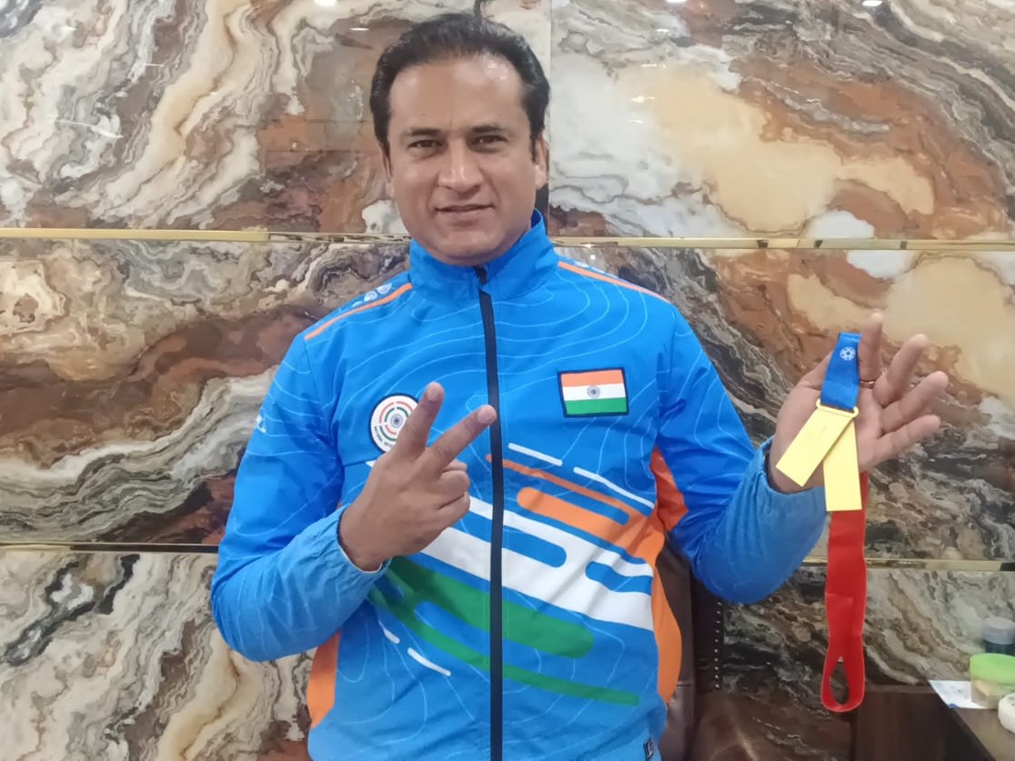 Danish Khan Wins Skeet Shooting Gold | Abu Dhabi Masters