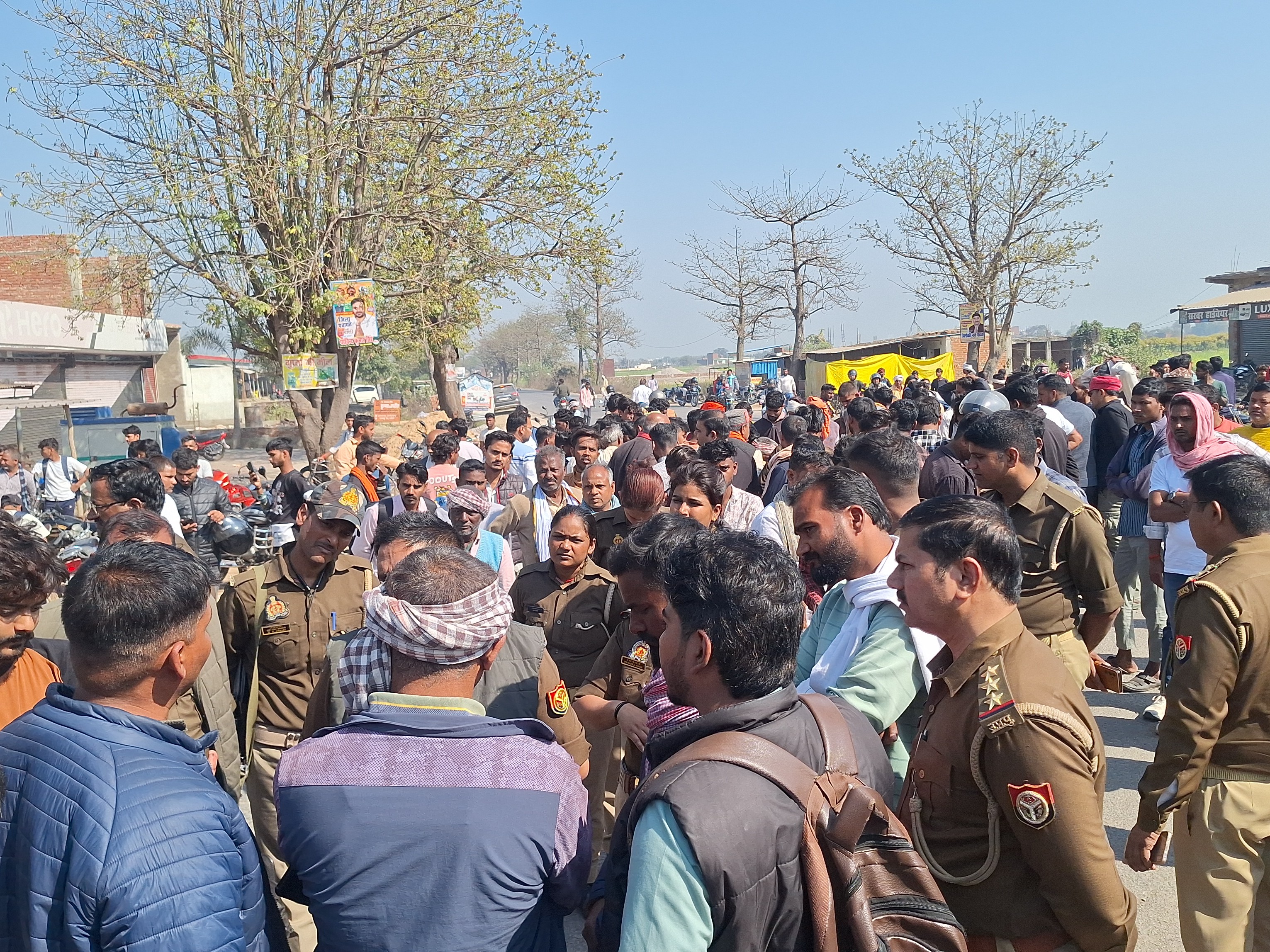 Ghazipur NH24 Accident: Teacher Killed, Villagers Block Road