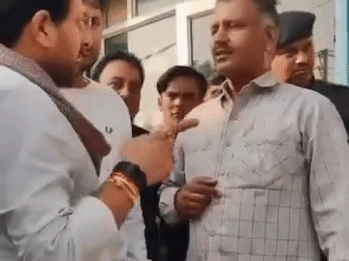 Panipat BJP MLA Manmohan Bhadana Breaks Shop Lock, Threatens Goons