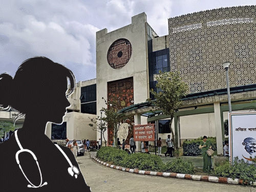 Gorakhpur AIIMS Student Molested, Chased 1.5km | Hindi News