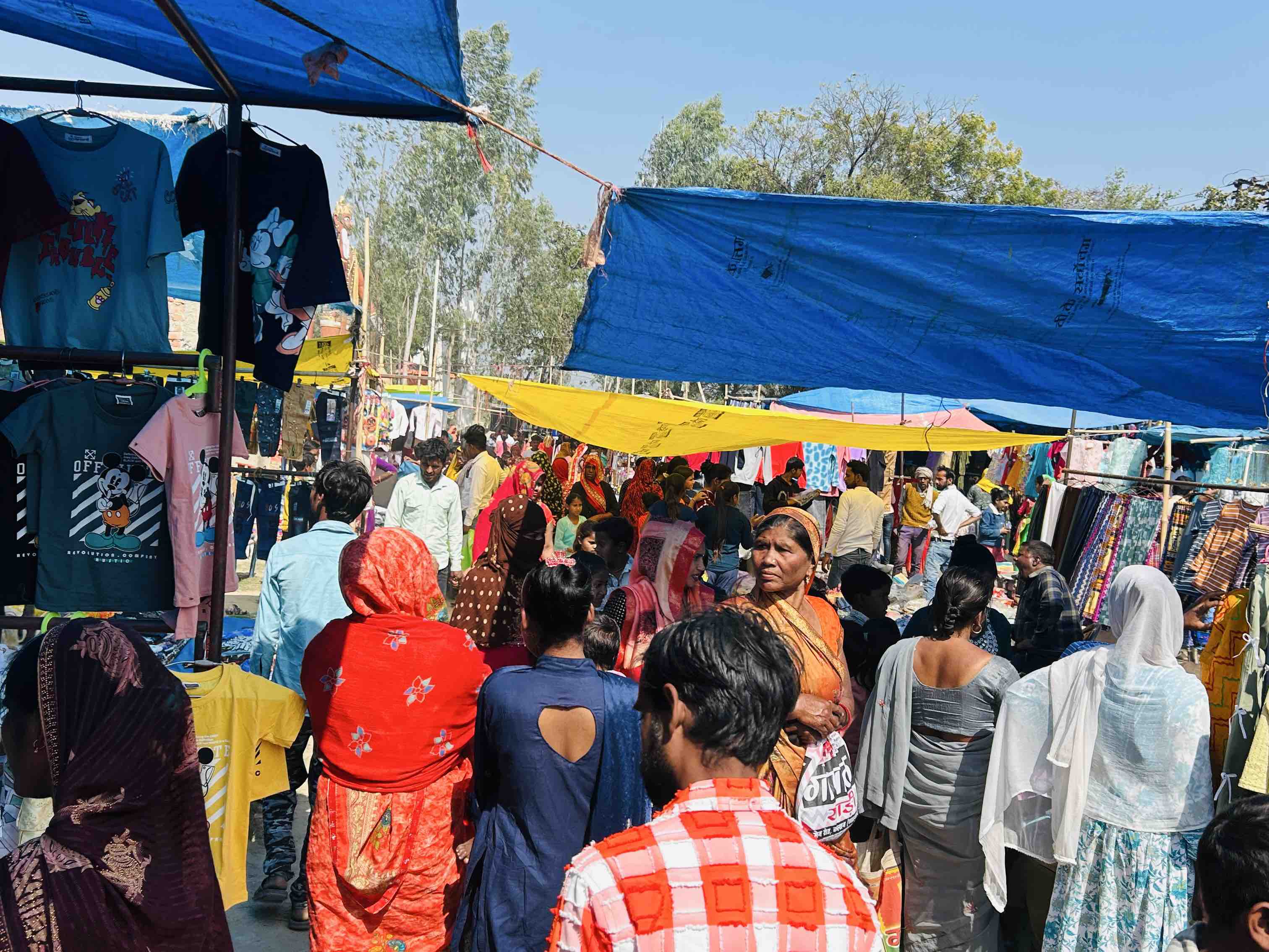 Amritpur Holi Shopping Rush | Mina Bazaar Sees Huge Crowd March 2026