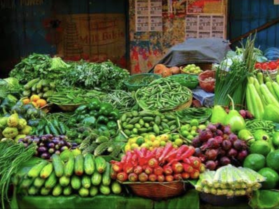 Vegetable Prices Soar Ahead of Holi | Loki 40, Lemon 160 Per Kg
