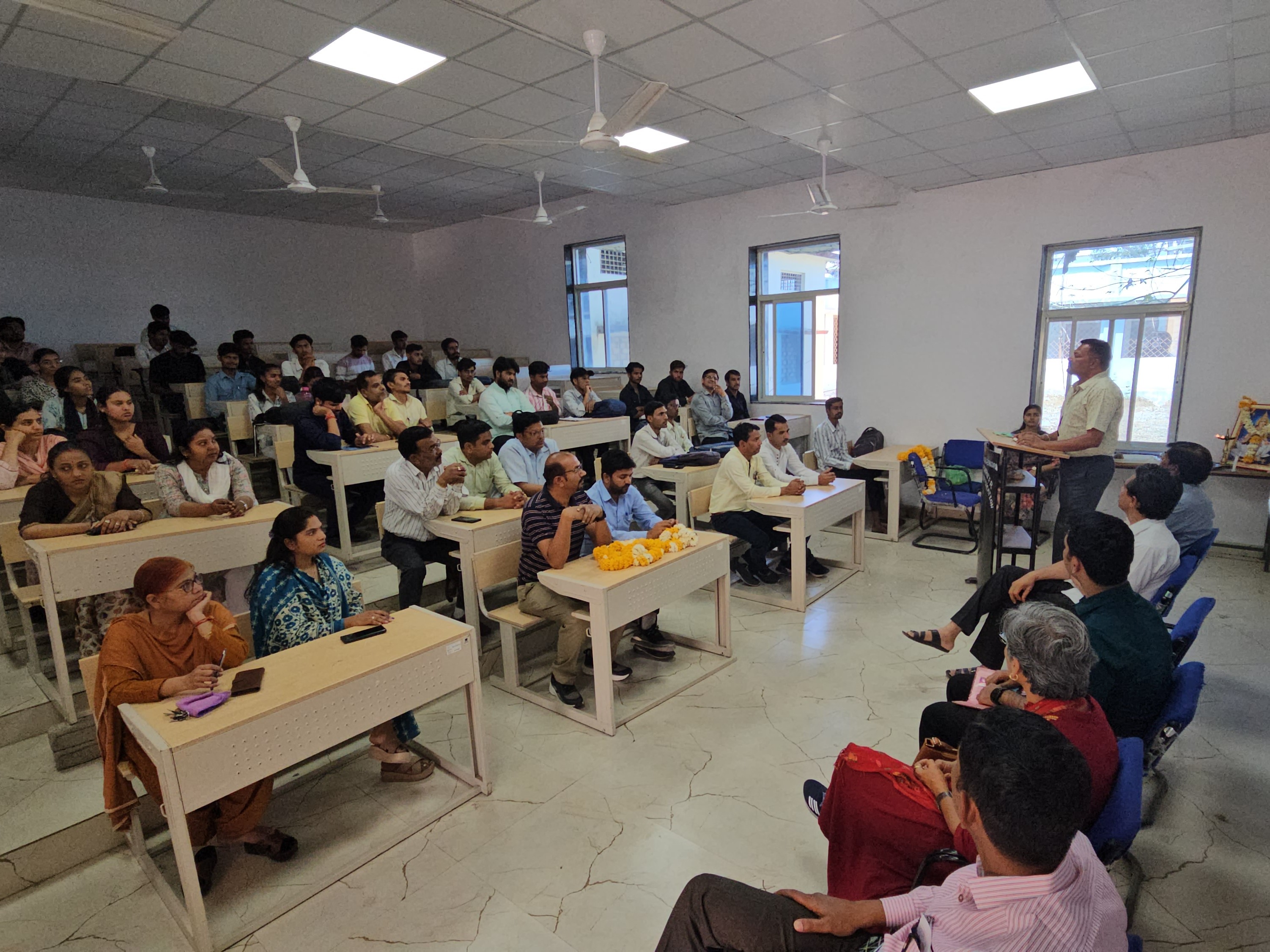 Shajapur College Cyber Crime Awareness Camp; Students Educated