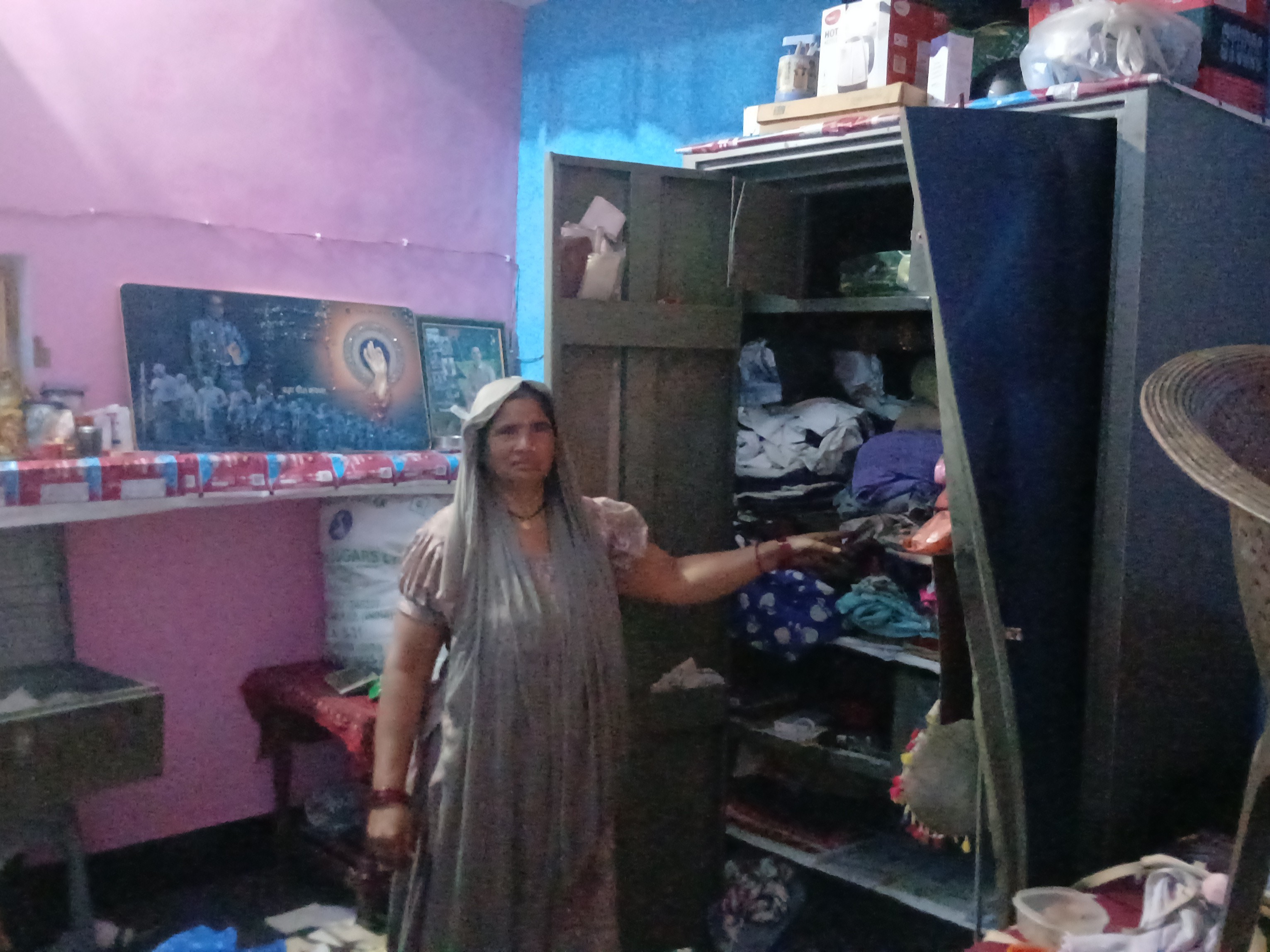 Hapur Theft | Cash & Valuables Stolen by Unknown Thieves; Police ...