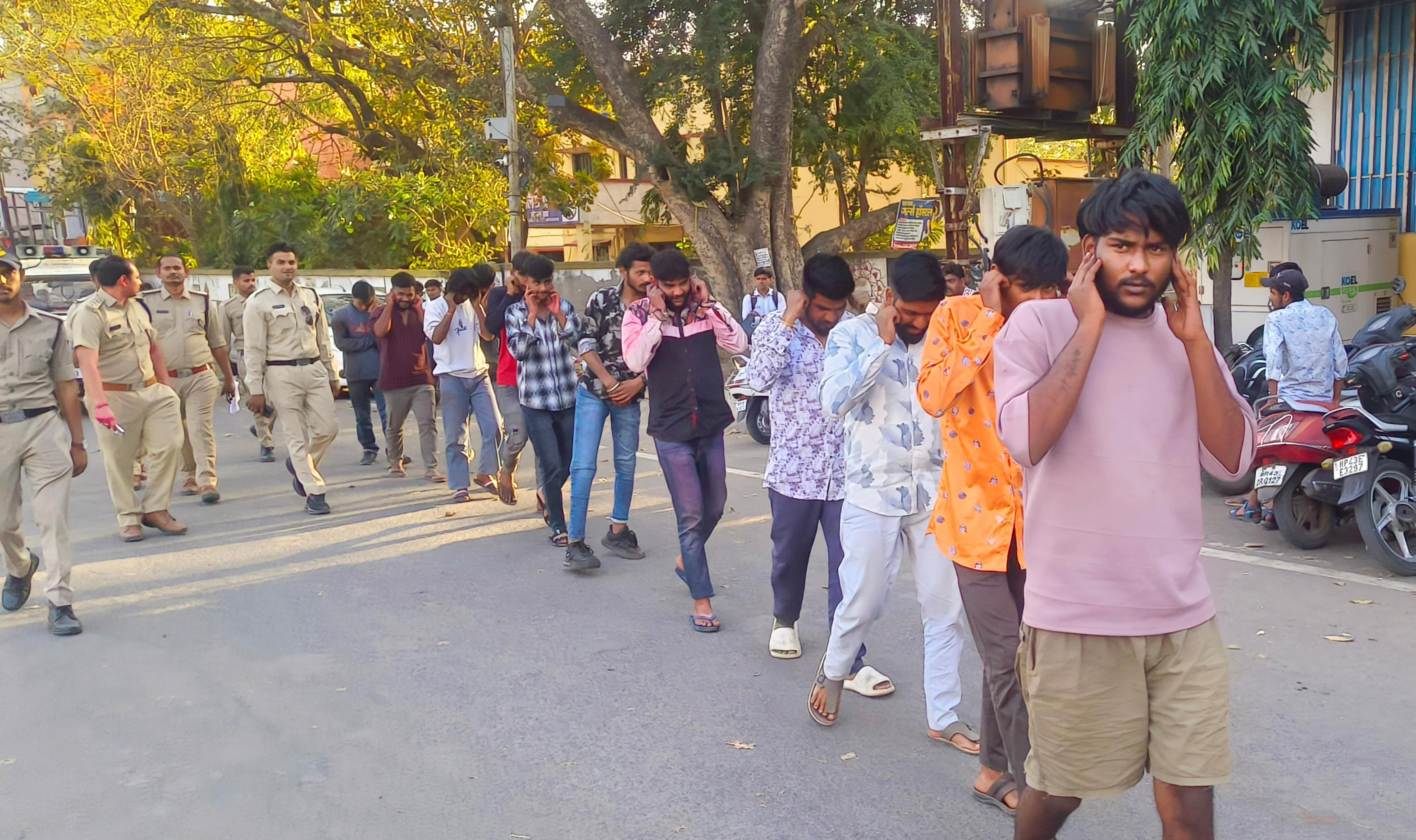 Ratlam Hooligans Parade: Crime is Sin, Police is our Baap