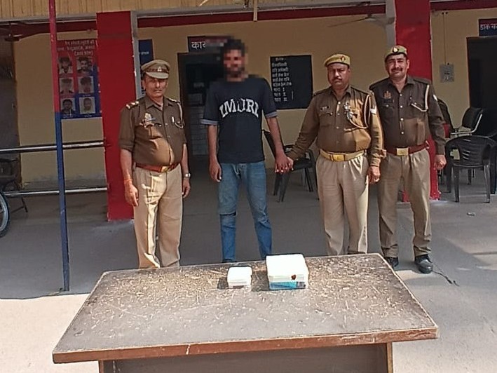 Aligarh Police Recover Illegal Weapon & Live Cartridge; Wanted Accused ...