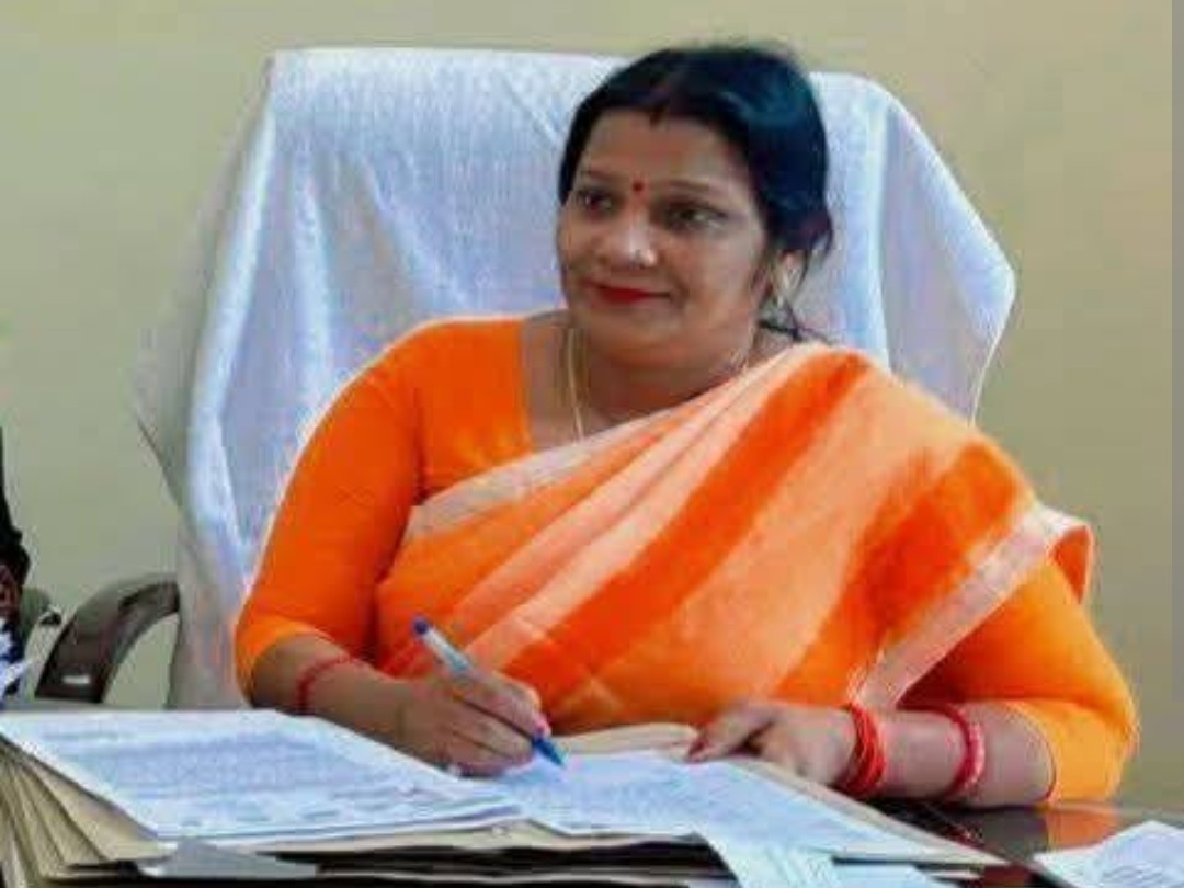 Balia Mahila Jan Sunwai | Sunita Shrivastava Hears Complaints March 11