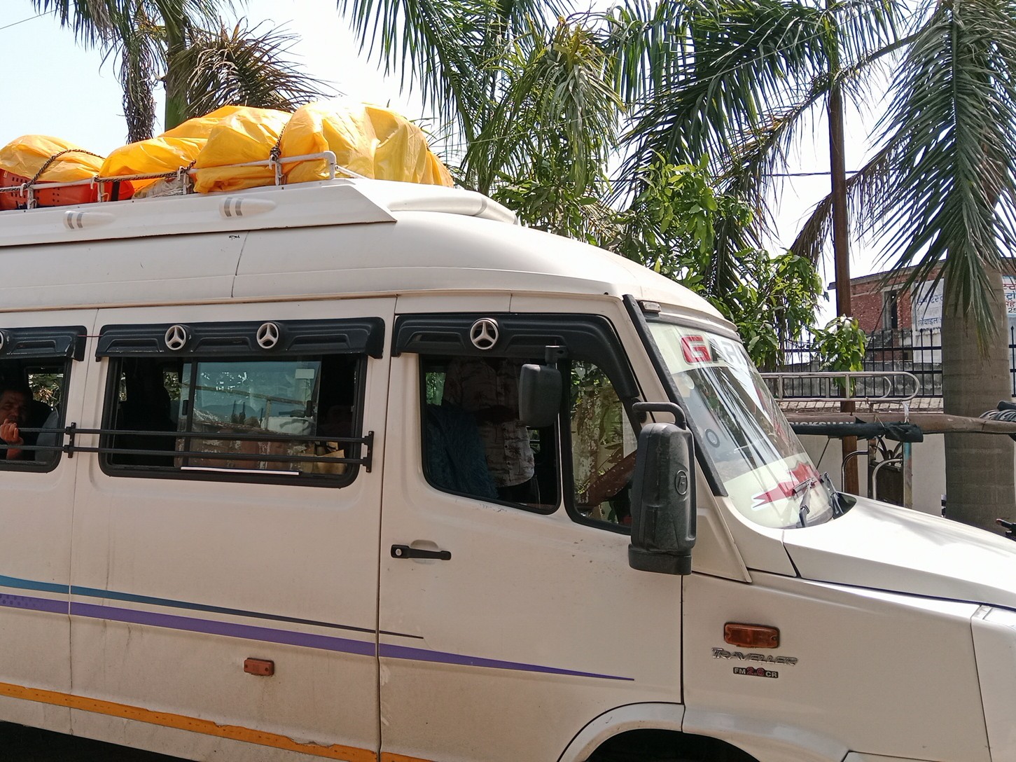 Lakhimpur Overloaded Vehicles Fined | Rajapur Chauraha Action