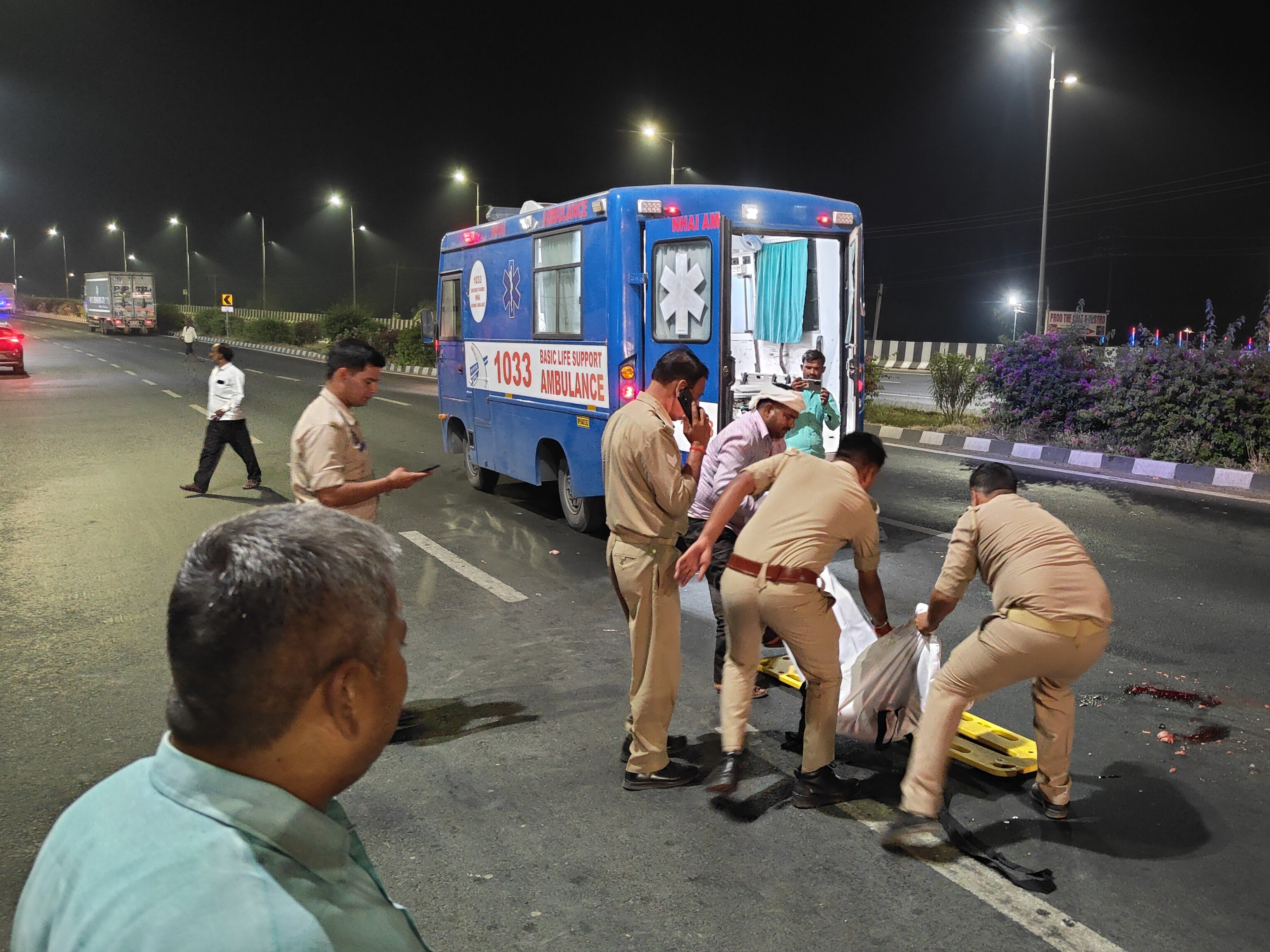 Firozabad Accident: Unknown Vehicle Kills Youth Near Shani Dev Temple