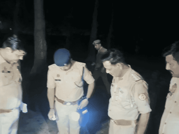 Khatoli Police Encounter: Criminal Arrested, Arms, Cash & Jewellery ...