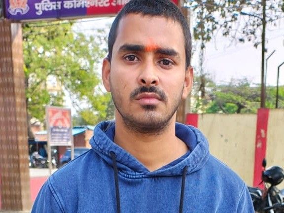 Rohit Shetty House Firing Accused Arrested in Agra | Shubham Lonkar ...