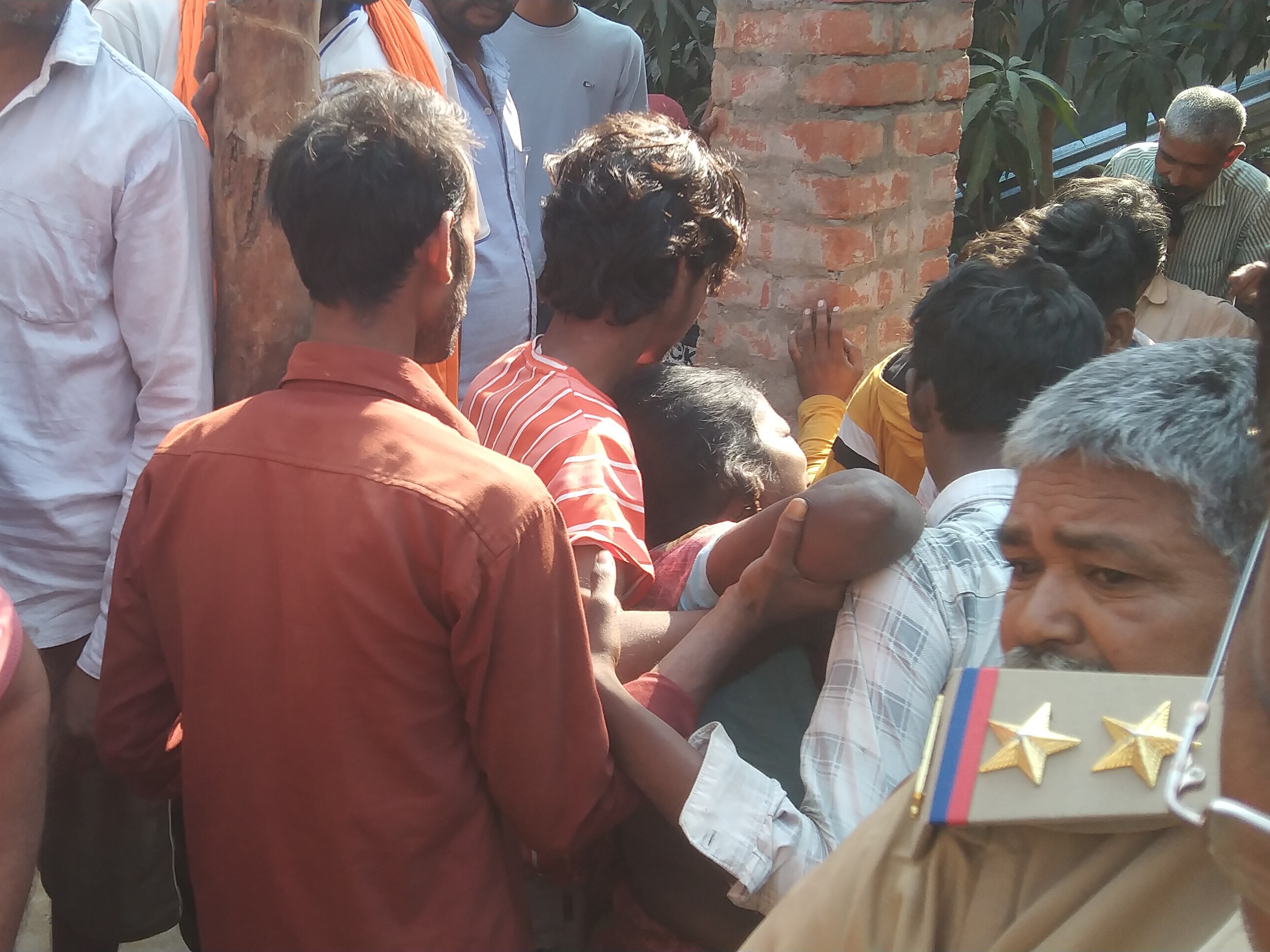Ambedkar Nagar Accident: Madhanlal Death Stairs Collapse