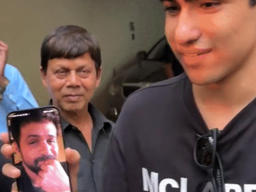 Emraan Hashmi Birthday | Son Video Call Fans Mumbai