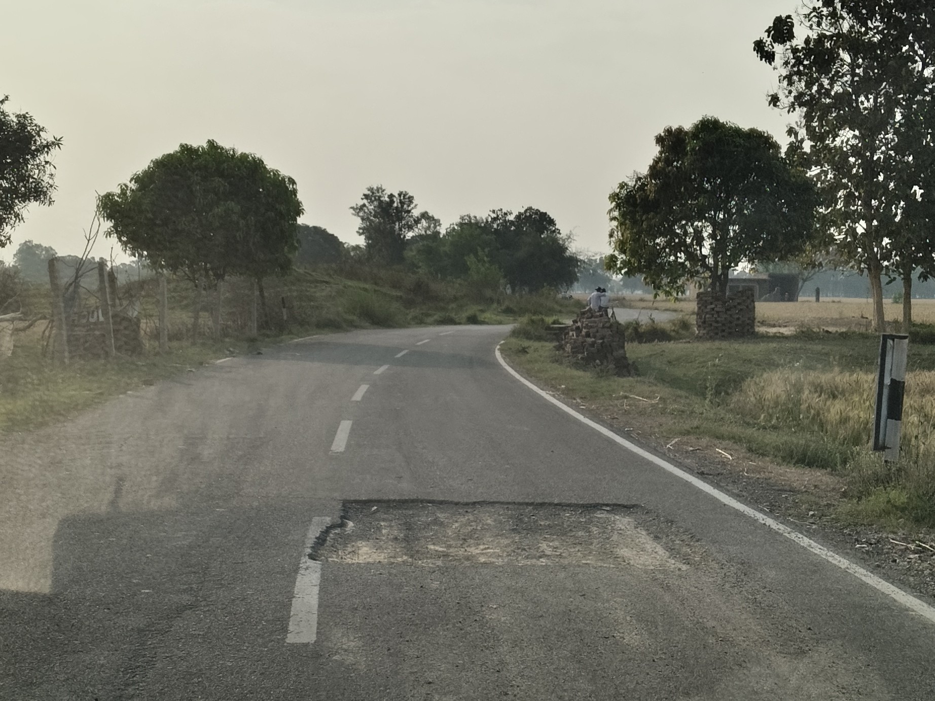 Kurthia-Karhi Road Poor Quality Questioned | One Year Bad Condition