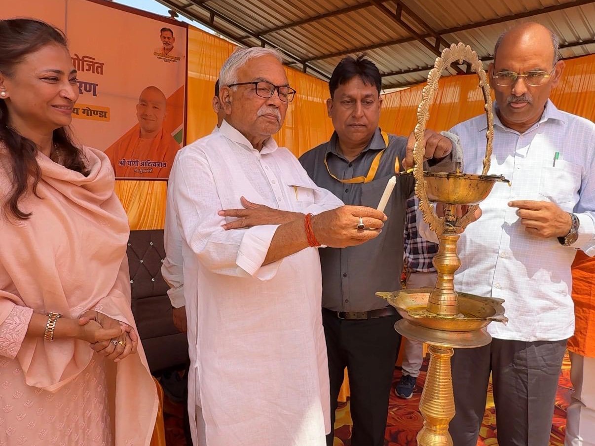 Gonda Employment Fair: 572 Candidates Get Offer Letters | UP Rozgar Mission