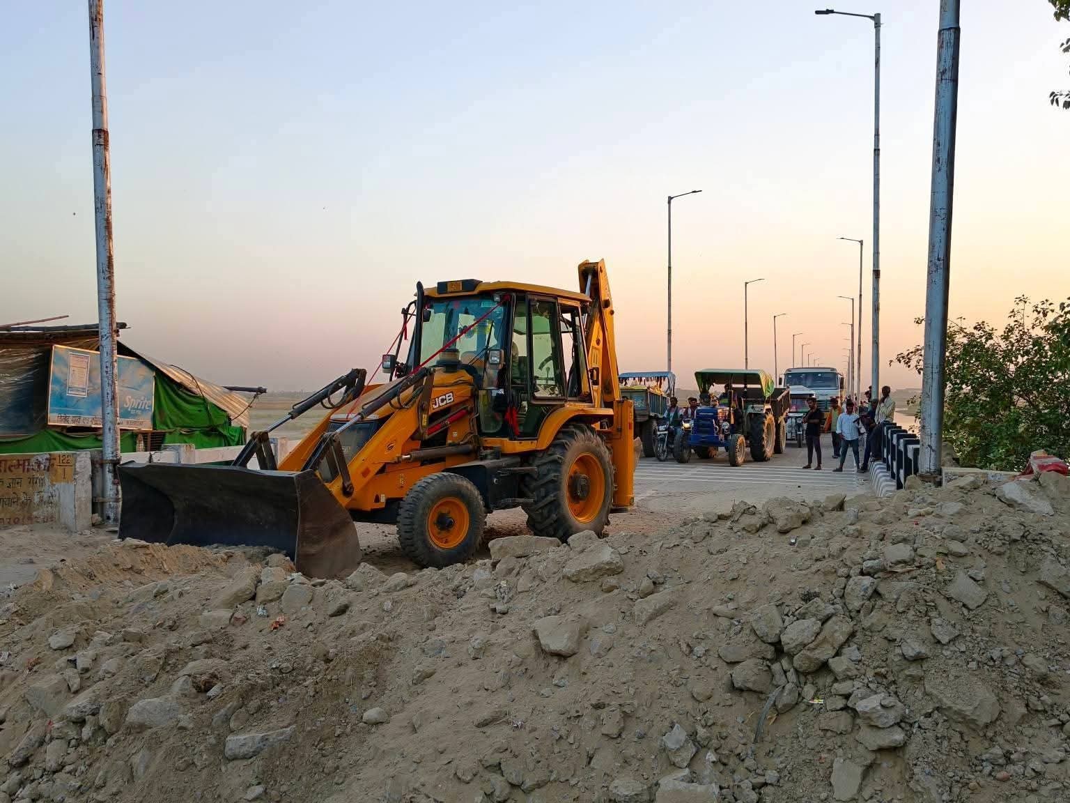 Tanda Bridge Reopens for Traffic | Vehicles Move Freely, Locals Get Relief