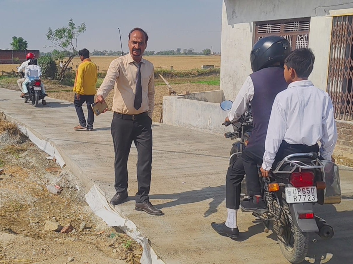 Chahania School Bus Safety Threat | Narrow Road Construction