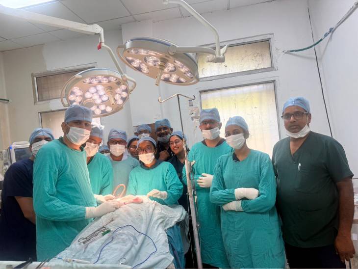 Indore Doctors Save Laborers Trachea & Esophagus After Iron Rod Injury