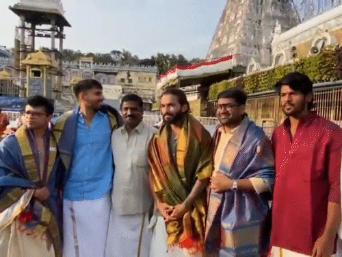 RCBs Patidar, Sharma Visit Tirupati Ahead of CSK Clash